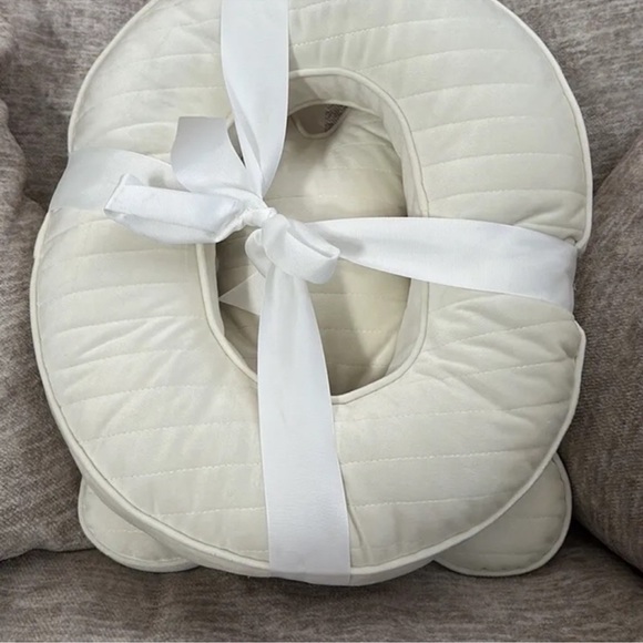 Isaac Mizrahi | Bedding | Isaac Mizrahi Valentines Day Xo Pillows Set ...